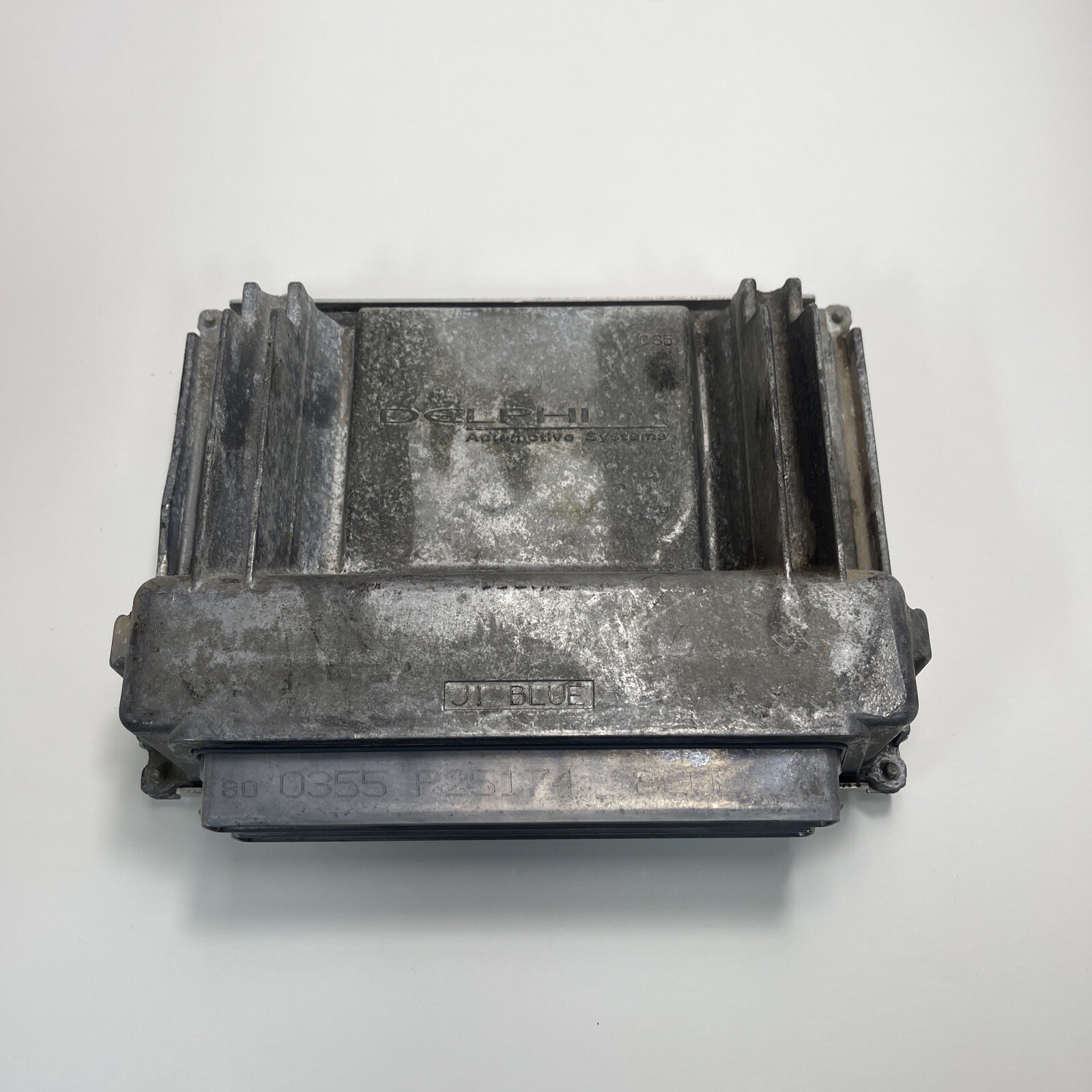 2003 - 2006 Chevrolet Suburban 5.3L Engine Computer ECM ECU 12589463 ...