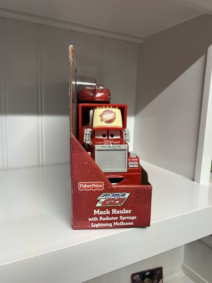 DISNEY PIXAR CARS SHAKE N GO MACK HAULER W/ LIGHTNING MCQUEEN RARE ...