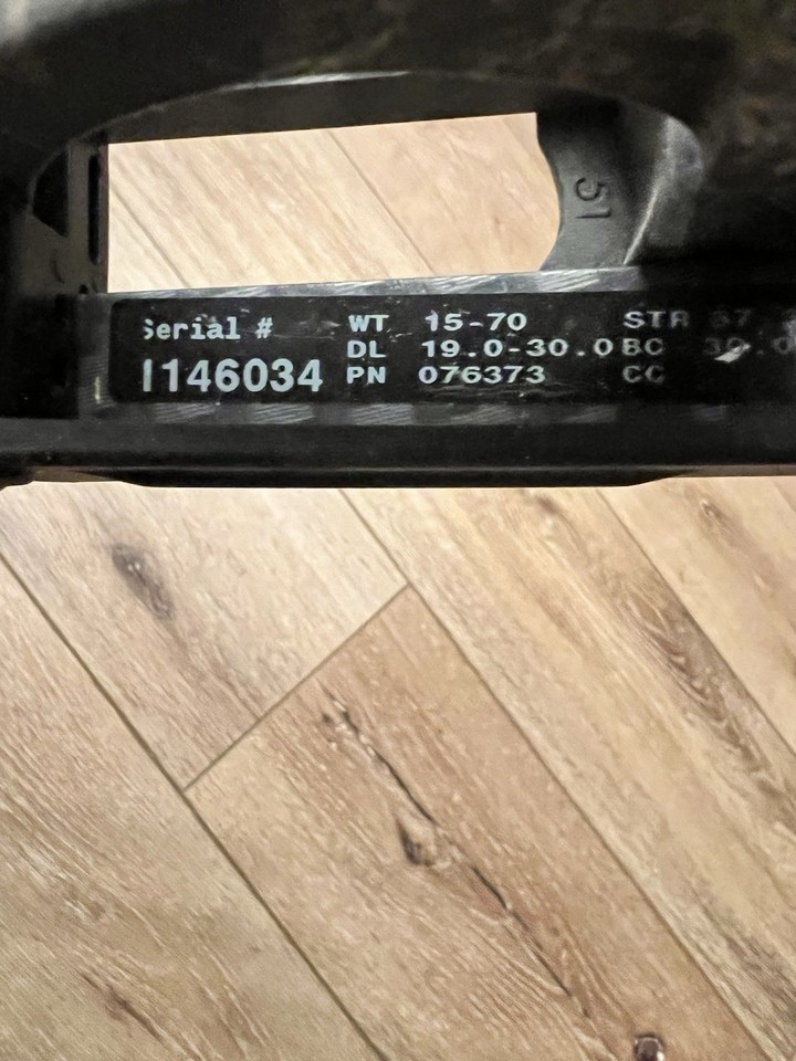 Hoyt Vicxen Series compound bow | eBay