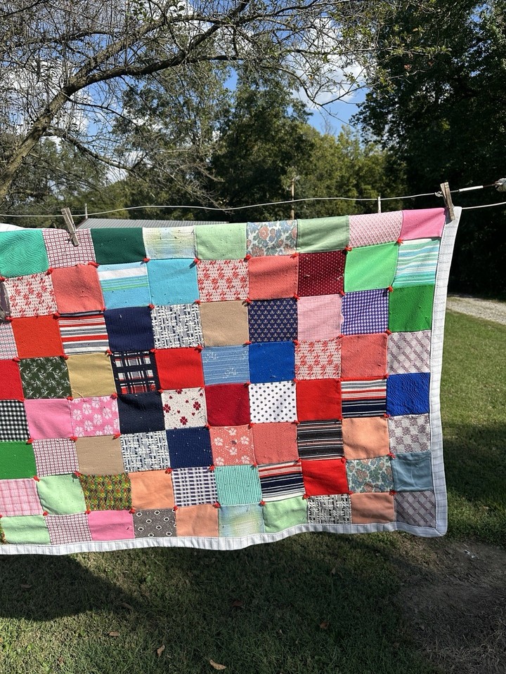 Vtg 70’s Hand-Tied Patchwork Quilt Polyester Squares Cotton Blend ...