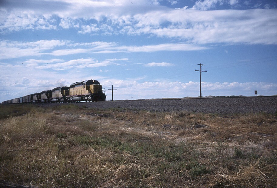 Railroad Slide - Union Pacific #3301 Diesel Locomotive 1978 Freight ...
