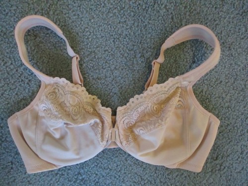 NWOT, GLAMORISE Size 40B Beige Front Close Underwire Bra | eBay