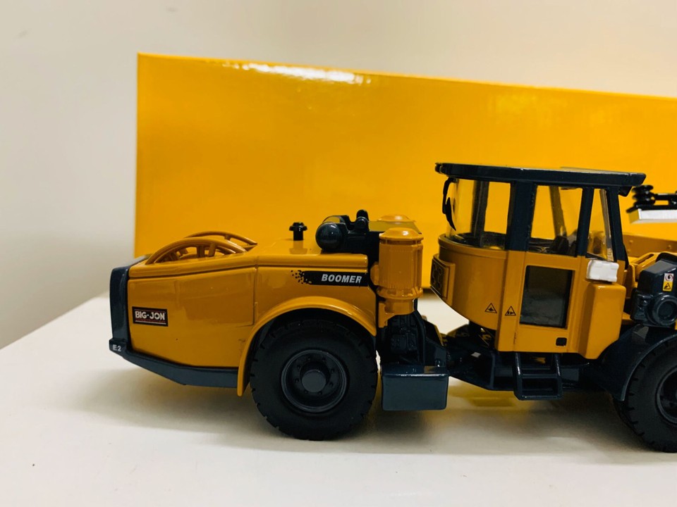 RARE!! BIG JON Boomer E2 Rock Drilling Rig 1:50 Scale Die-Cast Model ...