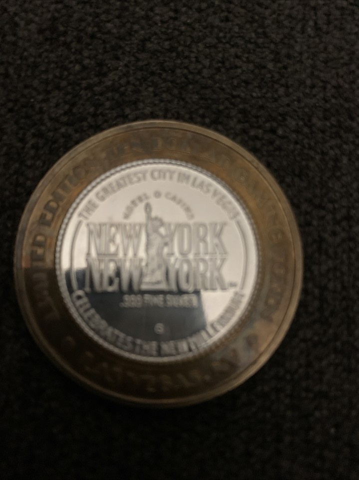 NEW YORK New York LAS VEGAS (Babe Ruth) Ten DOLLAR GAMING TOKEN .999 ...