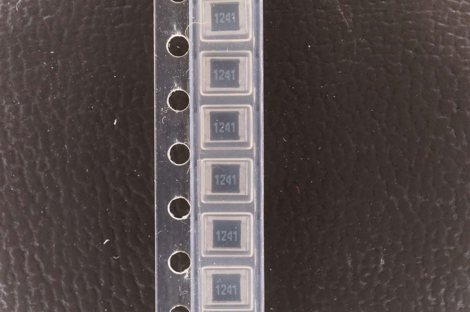 Lot of 50 ERJ-14NF1241U Panasonic Chip Resistor 1.24K Ohm 500mW 1/2W 1% ...