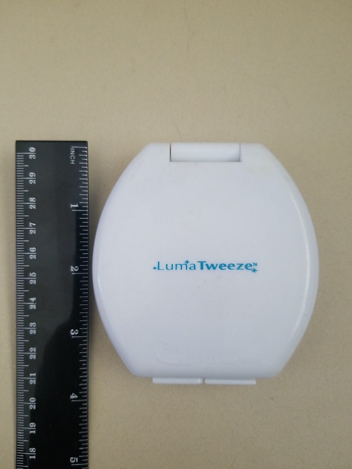 Luma Tweeze Lighted Cosmetic Mirror Two Sided White 3.5" Snap Closure ...