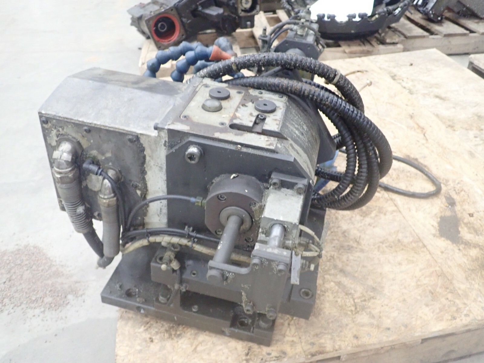 YUKIWA SEIKO CNC ROTARY TABLE_YNC170R_FROM A BROTHER TC-2SA_112271 | eBay