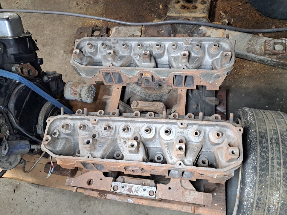 1971 Dodge Chrysler Mopar 440 Engine Block with Heads and Exhaust ...