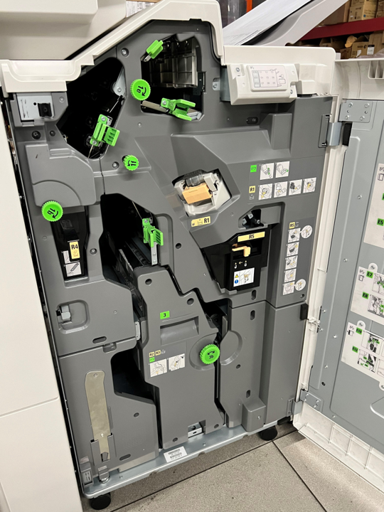 Xerox PrimeLink C9070 w/ 2- Door High Cap, Pro Booklet Maker ...