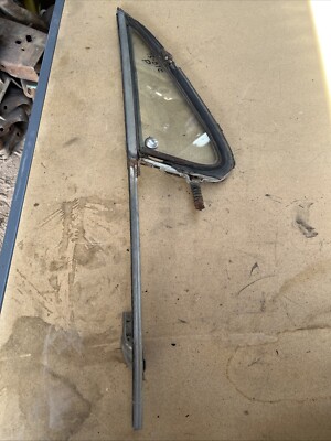 73-87 Chevy Truck Squarebody Passenger Side Vent Window | eBay