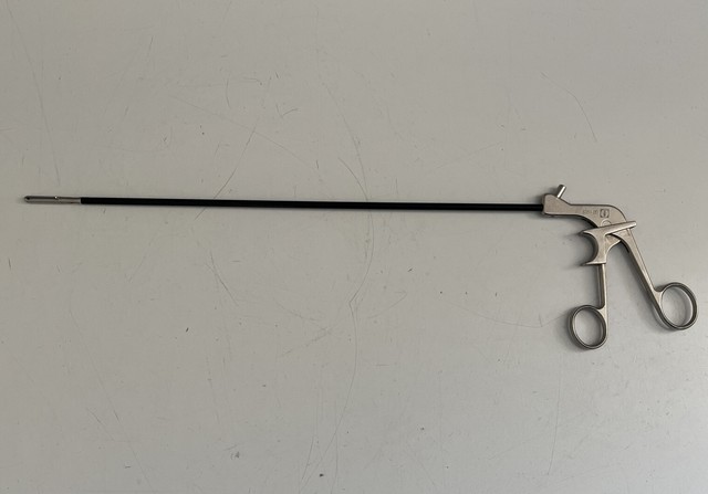 Aesculap Prestige 8361-00 Non-Rotatable Laparoscopic Retraction Grasper ...