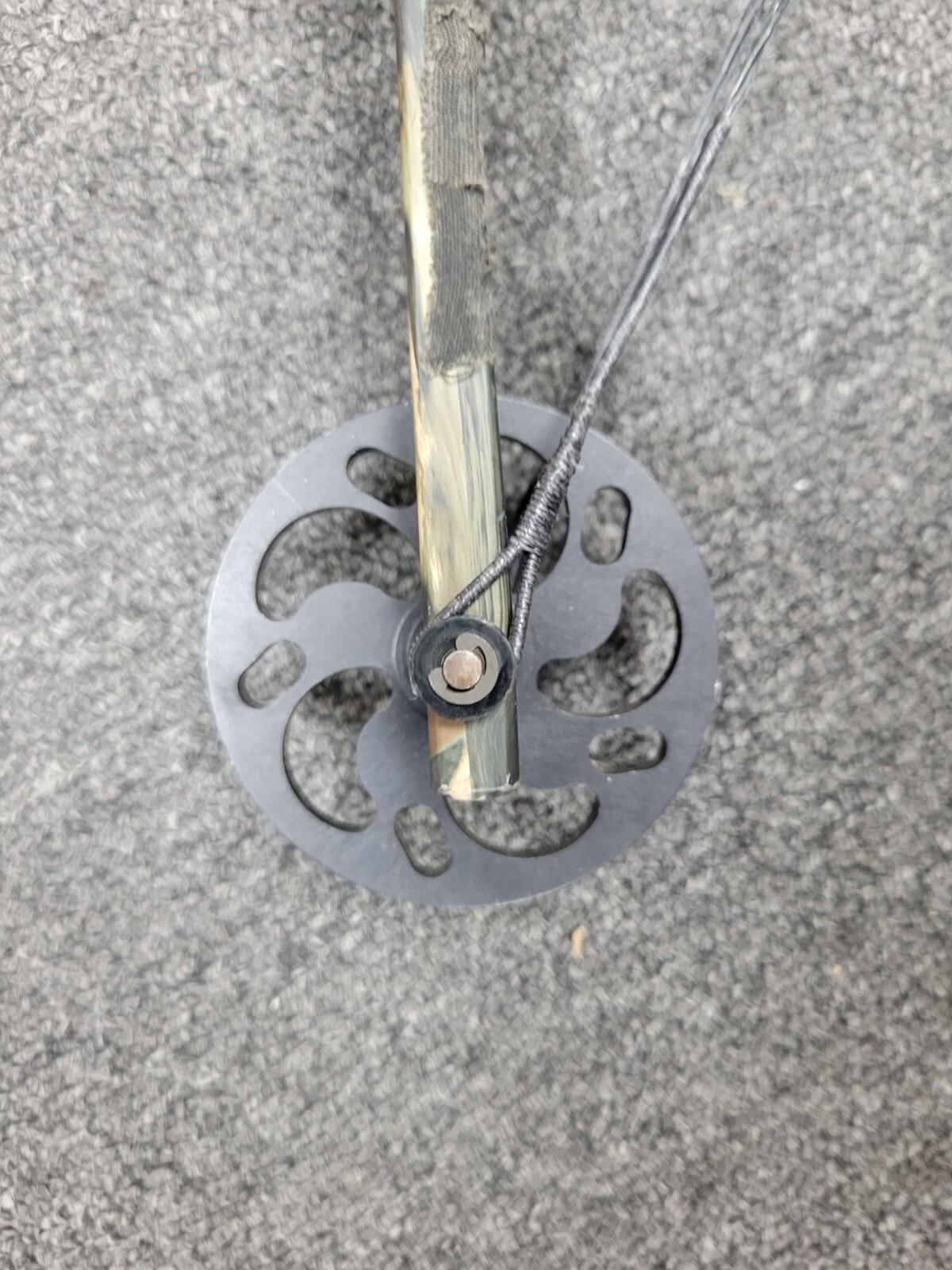 HCA High Country Brute Force XL Compound Bow - Right Handed - Used | eBay