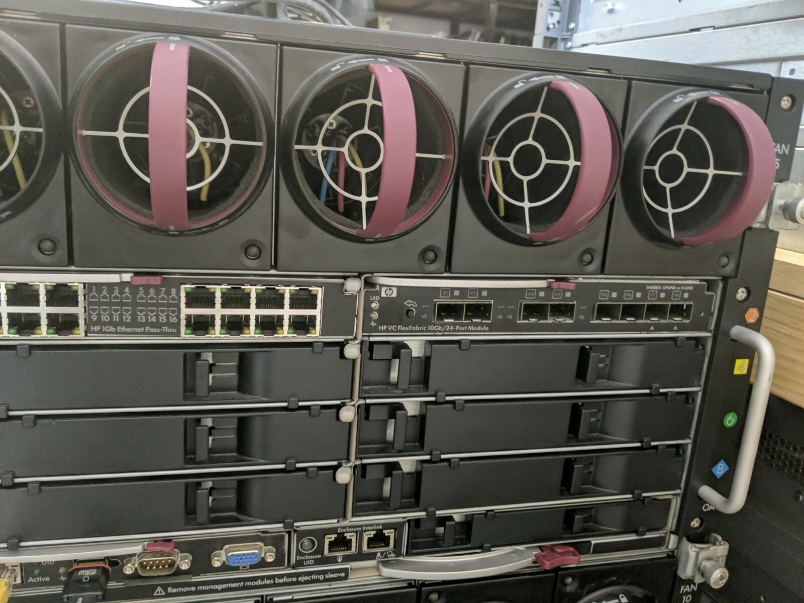 HP BladeSystem C7000 Gen2 16x Blade Slot Chassis Enclosure gen8 bl460c ...