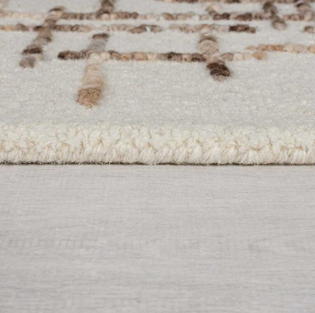 Modern Beige Woolen Loop Pile Carpet and Tufted Carpet For living Room ...