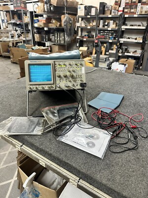 Tektronix 2465B 4Ch 400Mhz Oscilloscope w/ P6139B Voltage Probe + Accs ...