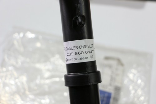 ORIGINAL Mercedes CLK W209 A209 SRA Düse Hubdüse Links A2098600147 NEU ...