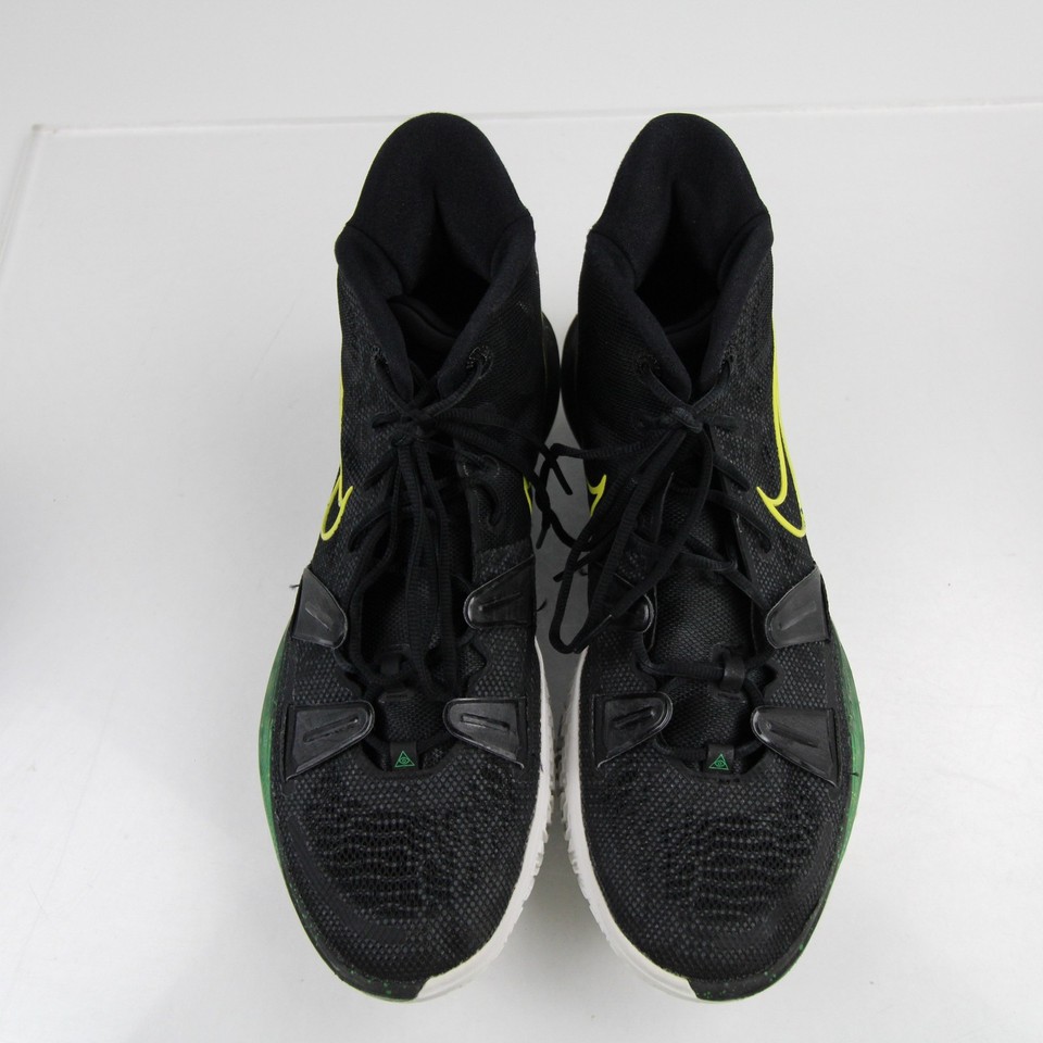 Oregon Ducks Nike Kyrie Basketball Shoe Men's Black/Dark Green Used | eBay
