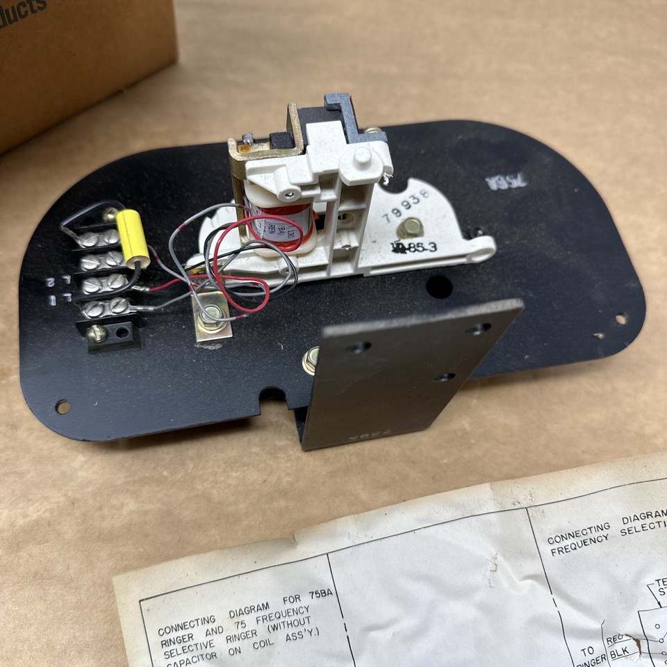 Vintage ITT Model 75 BA Telephone Loud Ringing Wall Double Bell Black ...