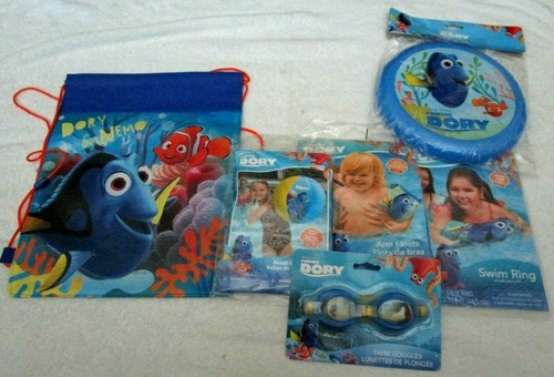 Finding Dory Inflatable Beach Ball,Arm Floats,Swim Ring,Bag,Googles ...