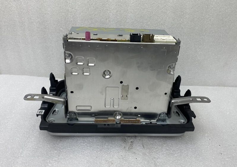 2020-2021 Nissan Versa Audio Radio Receiver Display Screen W/O ...