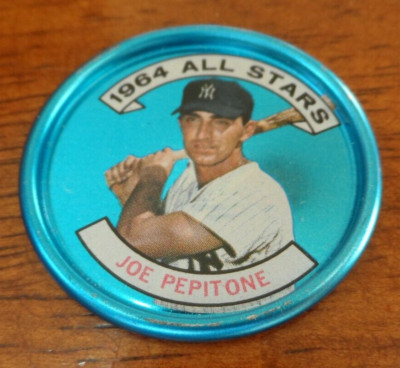 1964 TOPPS BASEBALL COIN #121 JOE PEPITONE NEW YORK YANKEES SET BREAK U ...