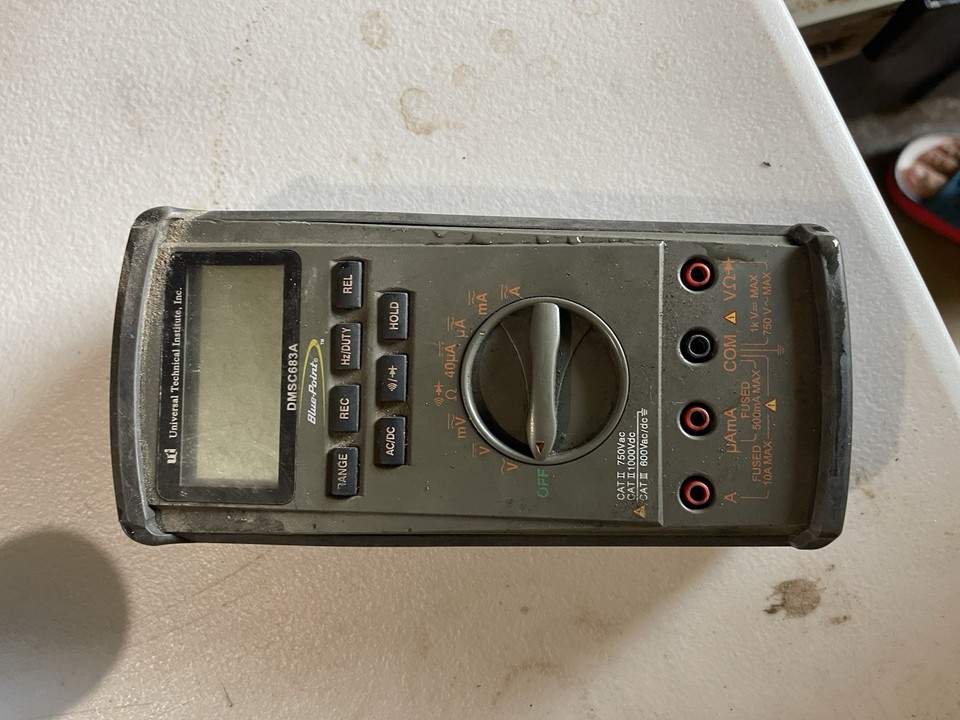 Blue Point DMSC683A UTI Digital Multimeter with Snap-On Leads and ...