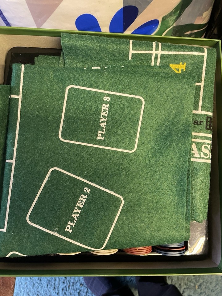 Traditional Games ™ 7 in 1 Casino Roulette Complete Roulette Table ...