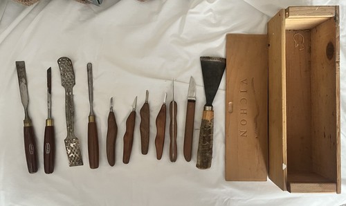 Vintage Wood Carving Tool Set With wooden storage box - 12 Quality Hand ...