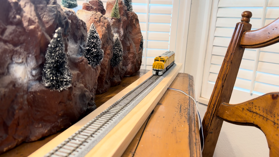 Title HO Scale Athearn FP45 Milwaukee Road – Original Blue Box – Smooth ...