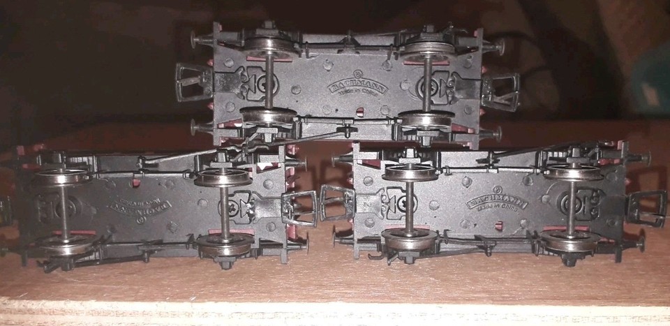 X7 00 Gauge Bachmann 4 Wheeled ICI Tank Wagons *Job Lot*Clearout ...