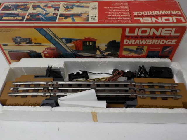 Lionel O27 Gauge 6-2317 Operating Remote Control Drawbridge for sale ...