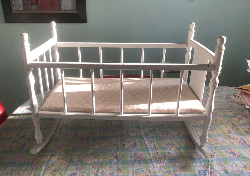 Vintage Baby Doll Rocking Cradle Toy Crib Wooden Painted White 26" X 14 ...