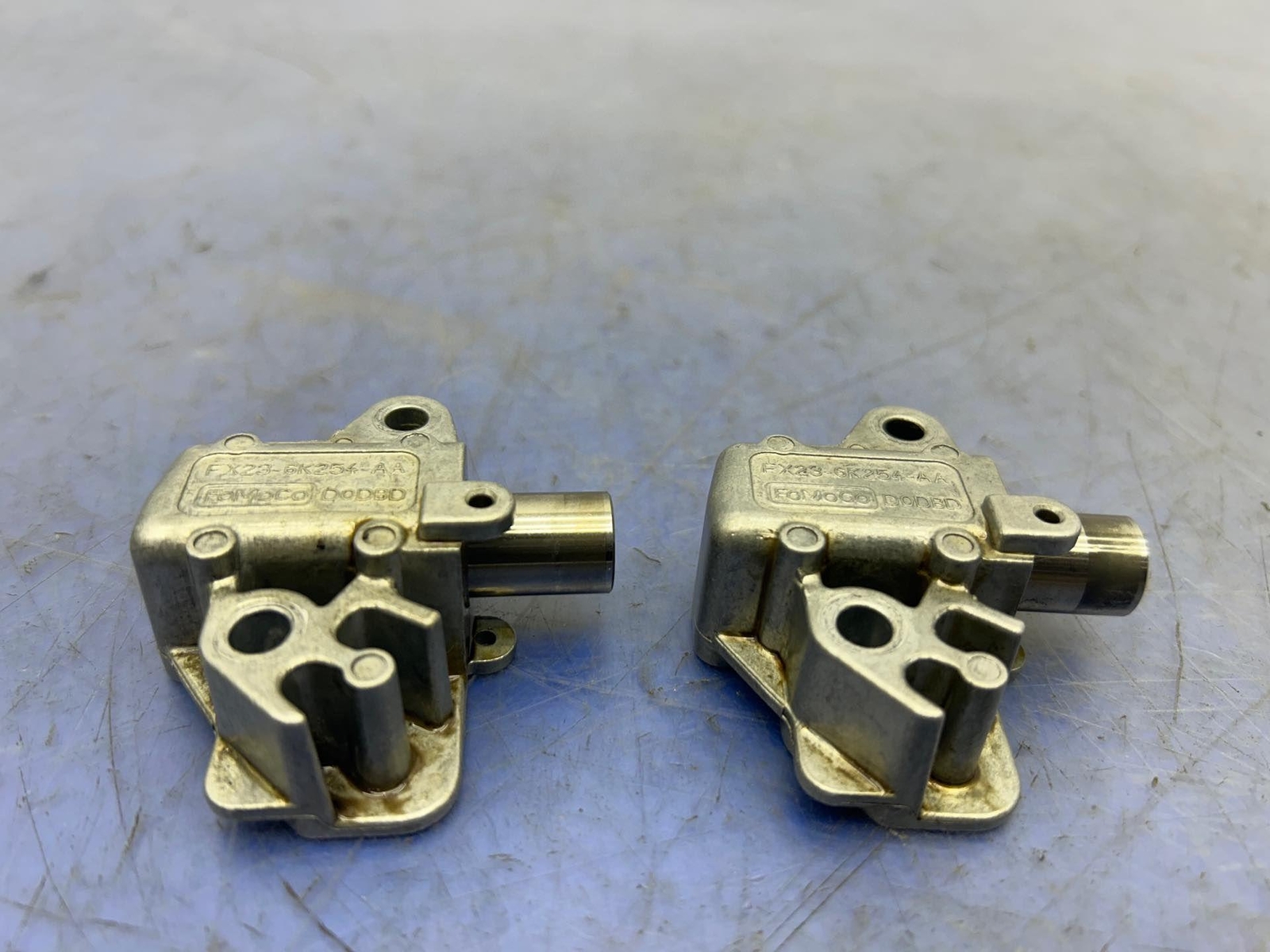 2013 - 2019 RANGE ROVER OEM 5.0L AJ133 ENGINE TIMING CHAIN TENSIONER ...