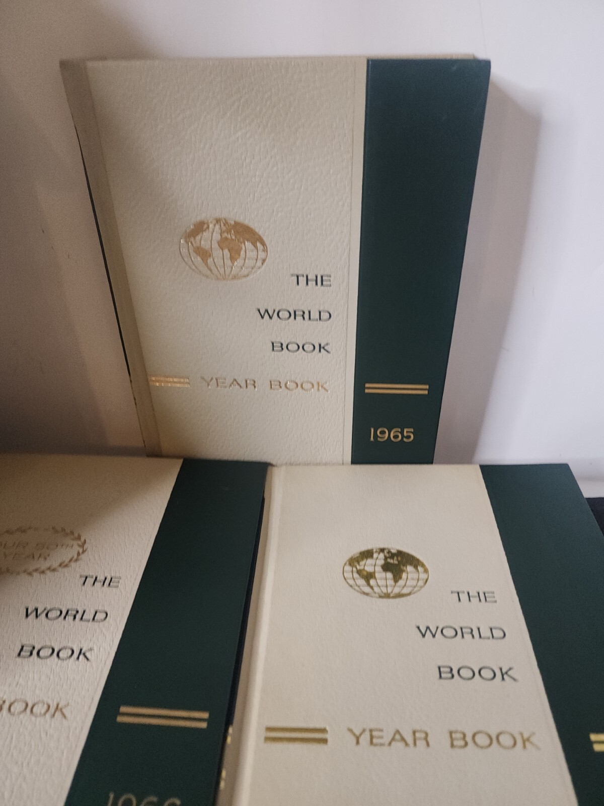 1964 Encyclopedia World Book Set 1-20 & Year Book Set 65-71 *CASE NOT ...