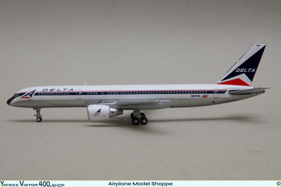 Delta Air Lines 757-200 N607DL (Widget livery) GeminiJets 1:400 | eBay