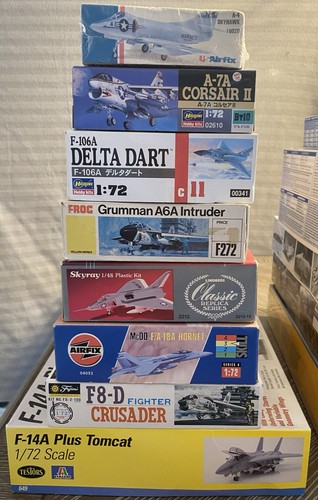 Lot of 8 1:72 Scale Jet Aircraft Kits complete with instructions and ...