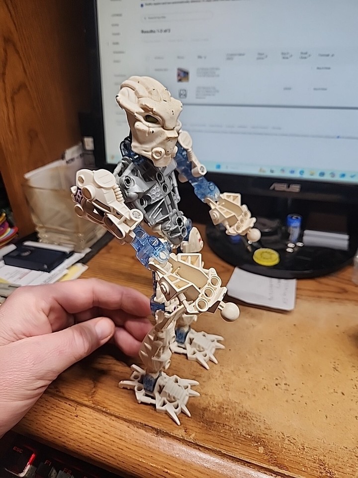 LEGO Bionicle Toa Inika Toa Matoro 8732 Not Complete, No Weapons | eBay