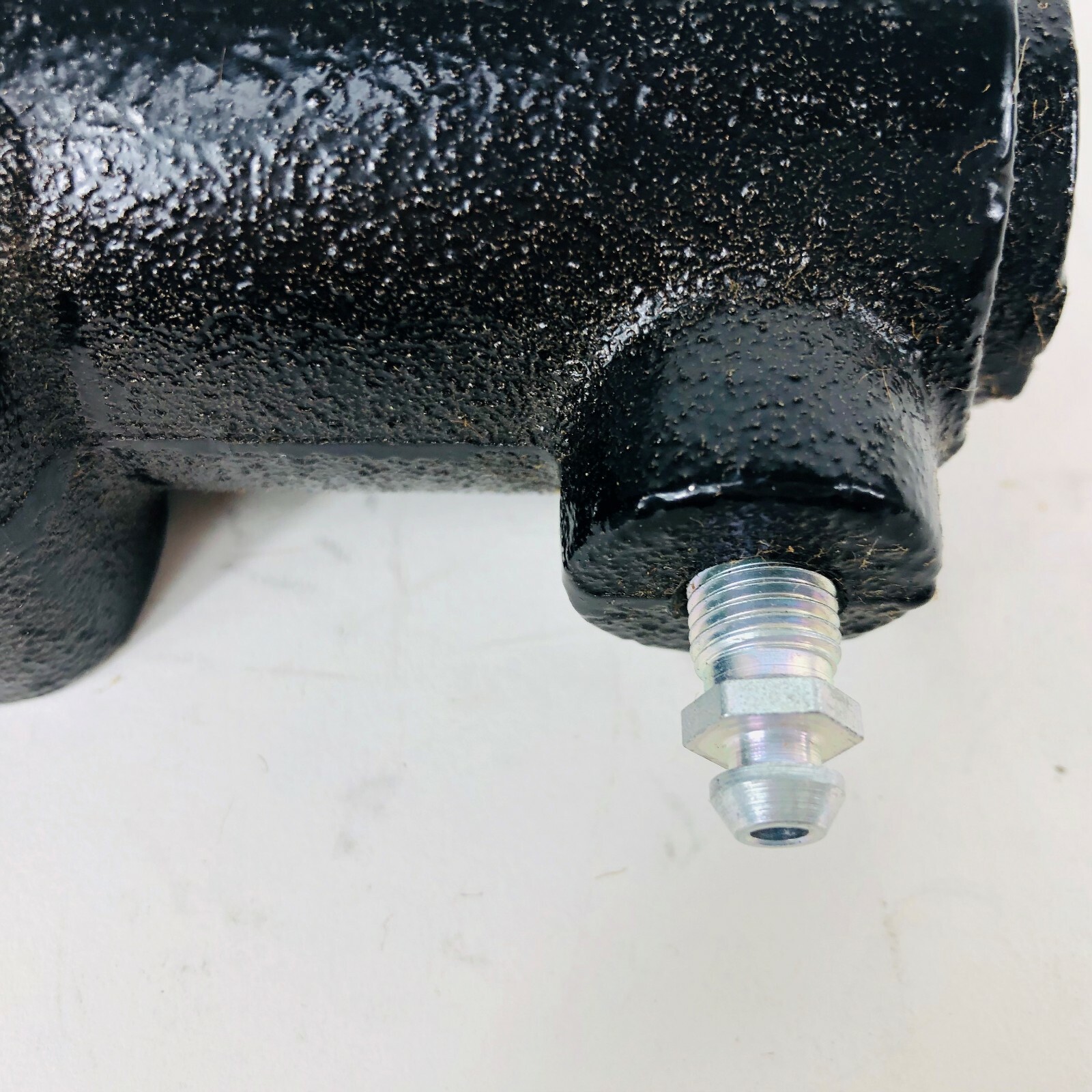 VOLVO 8089526 CLUTCH SLAVE CYLINDER OEM | eBay