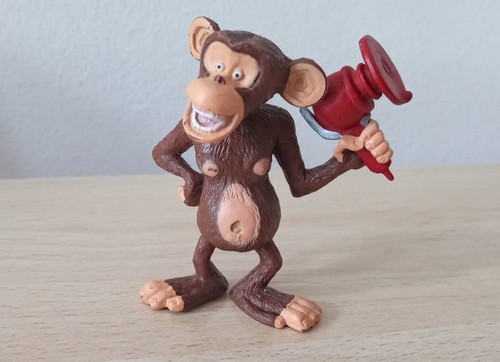 Monkey PVC FIGURE from the movie Madagascar BRAND DWA 2010 | eBay