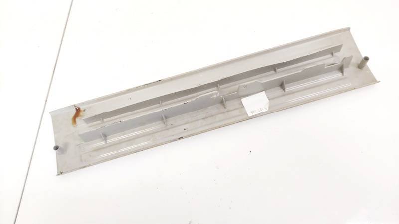 A2516860136 642950 40 161887 Interior door step trim right front ...