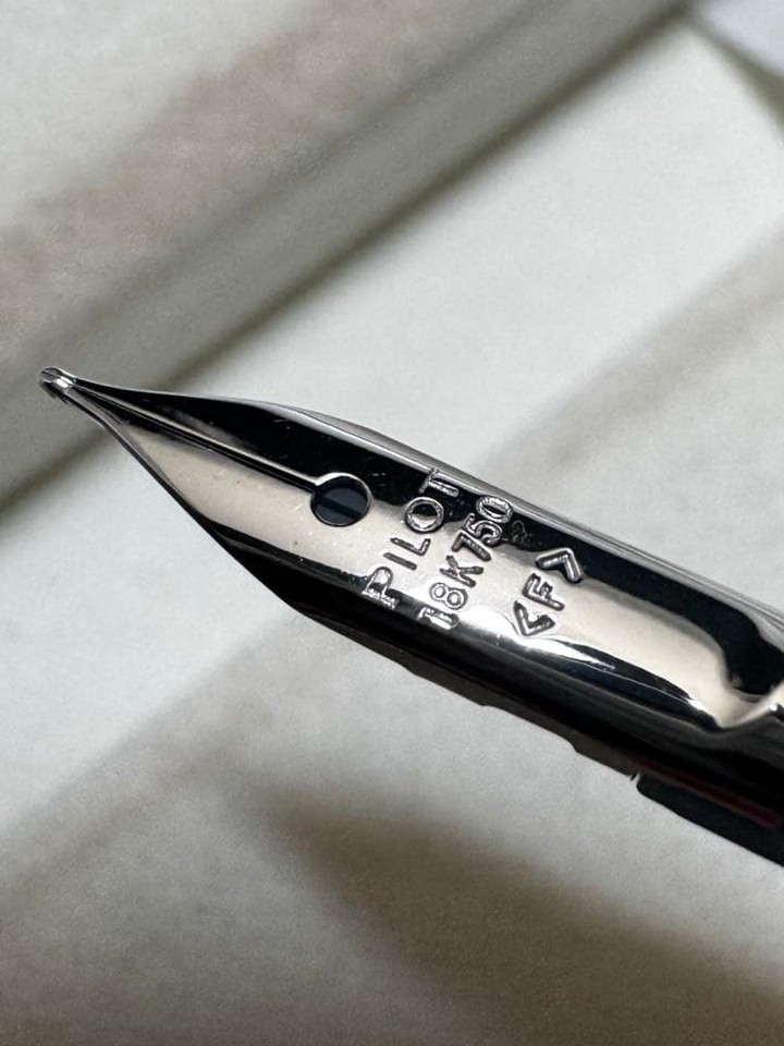 Capless Fountain Pen 2022 Red Coral Nib F Pilot | eBay