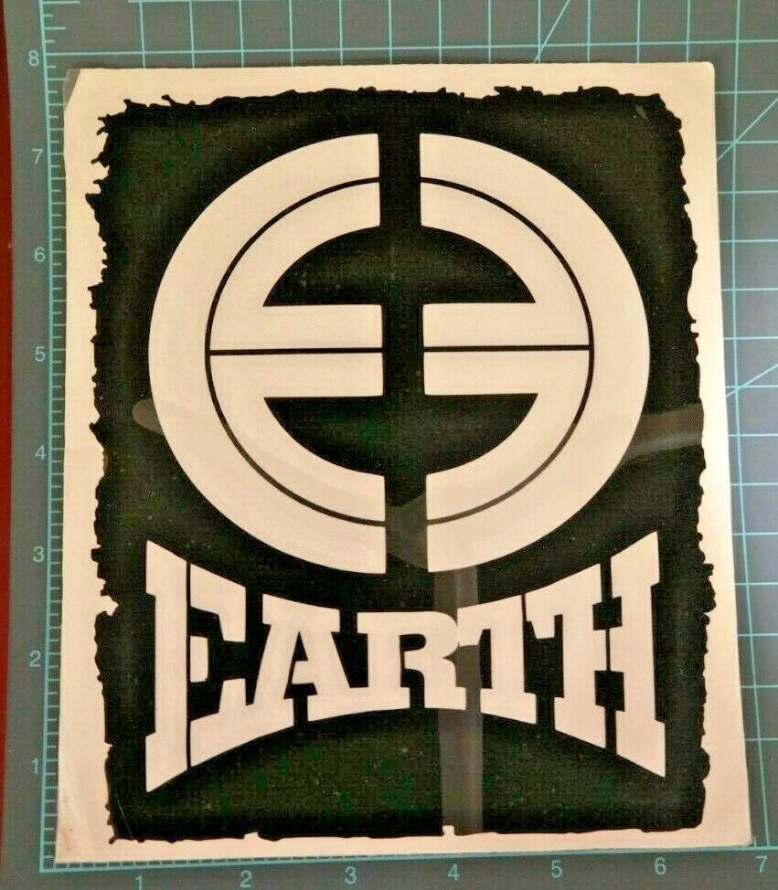 Planet Earth Clothing Logo