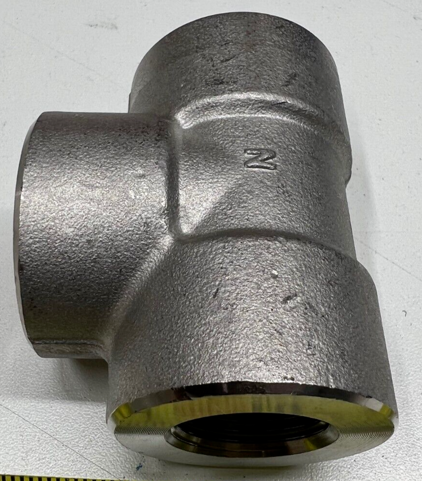 1/2" Tee 304 Female NPT Threaded Stainless Steel Class 3000 Pipe ...