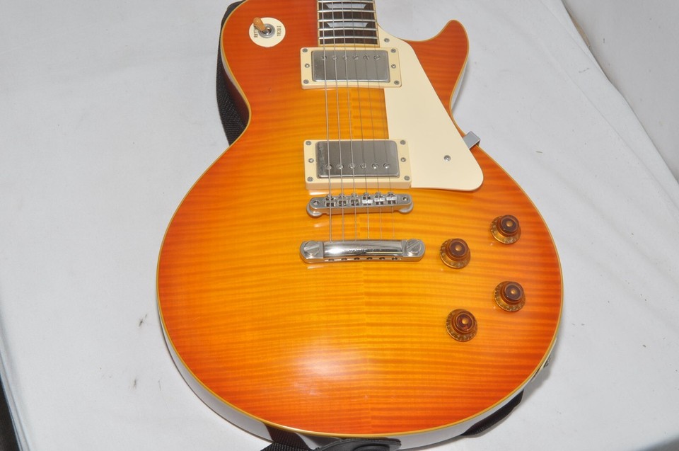 Edwards Limited Edition Les Paul Honeyburst W9576073 Electric guitar Ref No 6690 | eBay