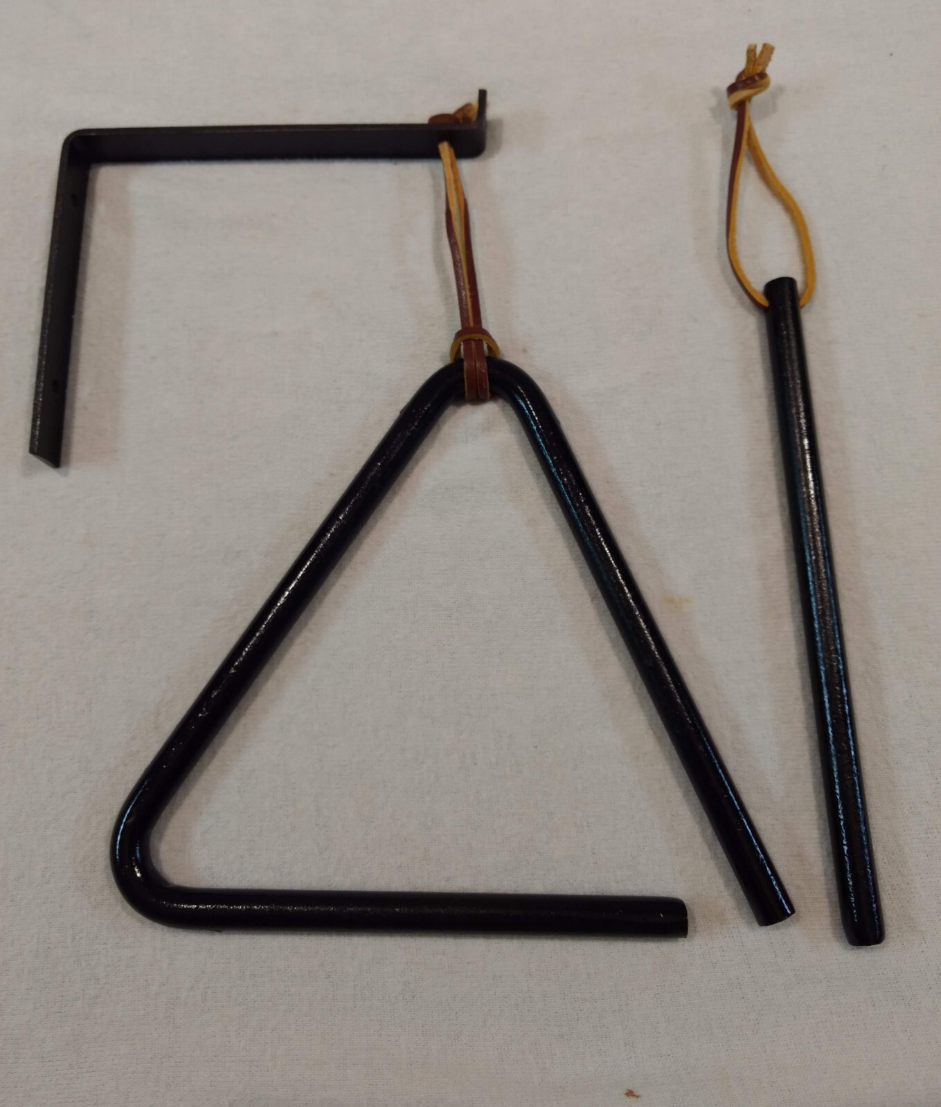 Cast Iron Triangle Dinner Bell With Wall Mount Holder 3 pieces - 8 1/2 ...