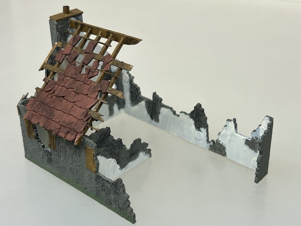 Airfix 1/72 Forward Command Post, built & finished + 2 x vacform bases ...
