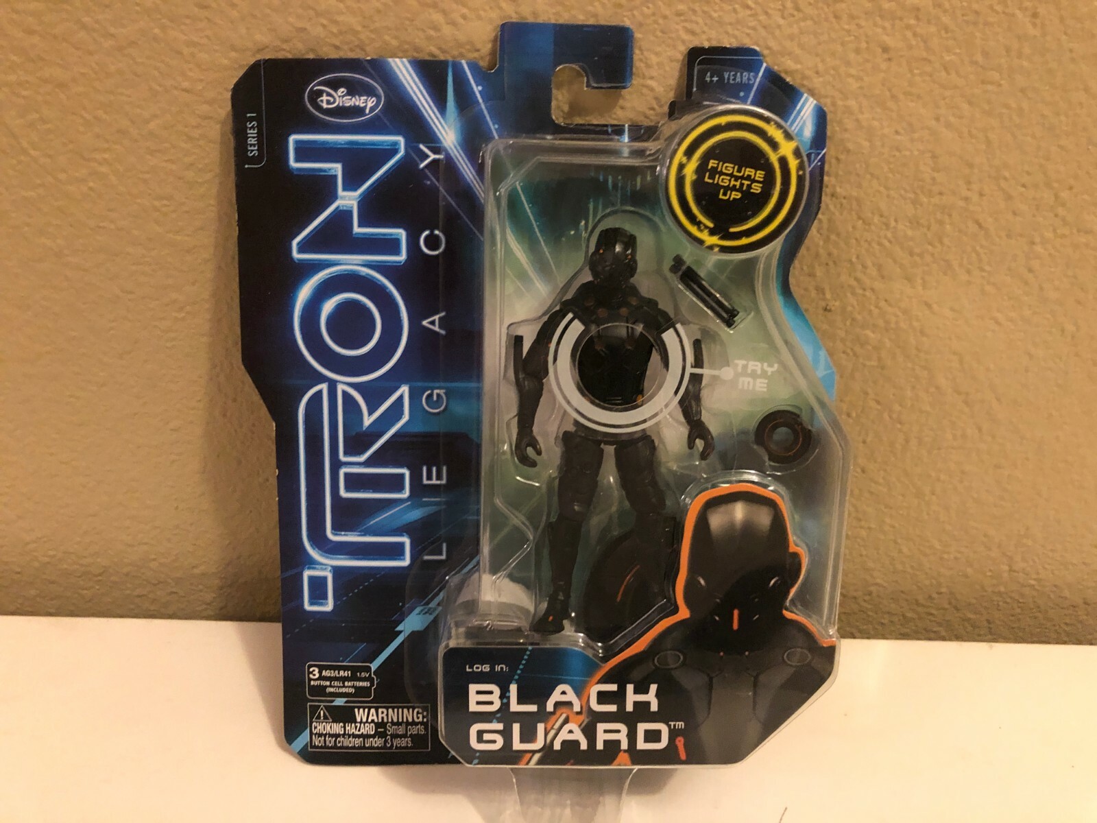 Disney Tron Legacy Black Guard Action Figure Lights Up 4" Series 2 Base ...