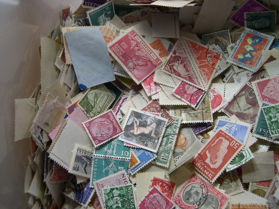 World Wide(no USA) off-paper kiloware 4 lbs about 25,000 stamps | eBay
