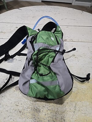 Coleman REVEL 8L Hydration Backpack With Water Bladder Bag Run Hiking ...