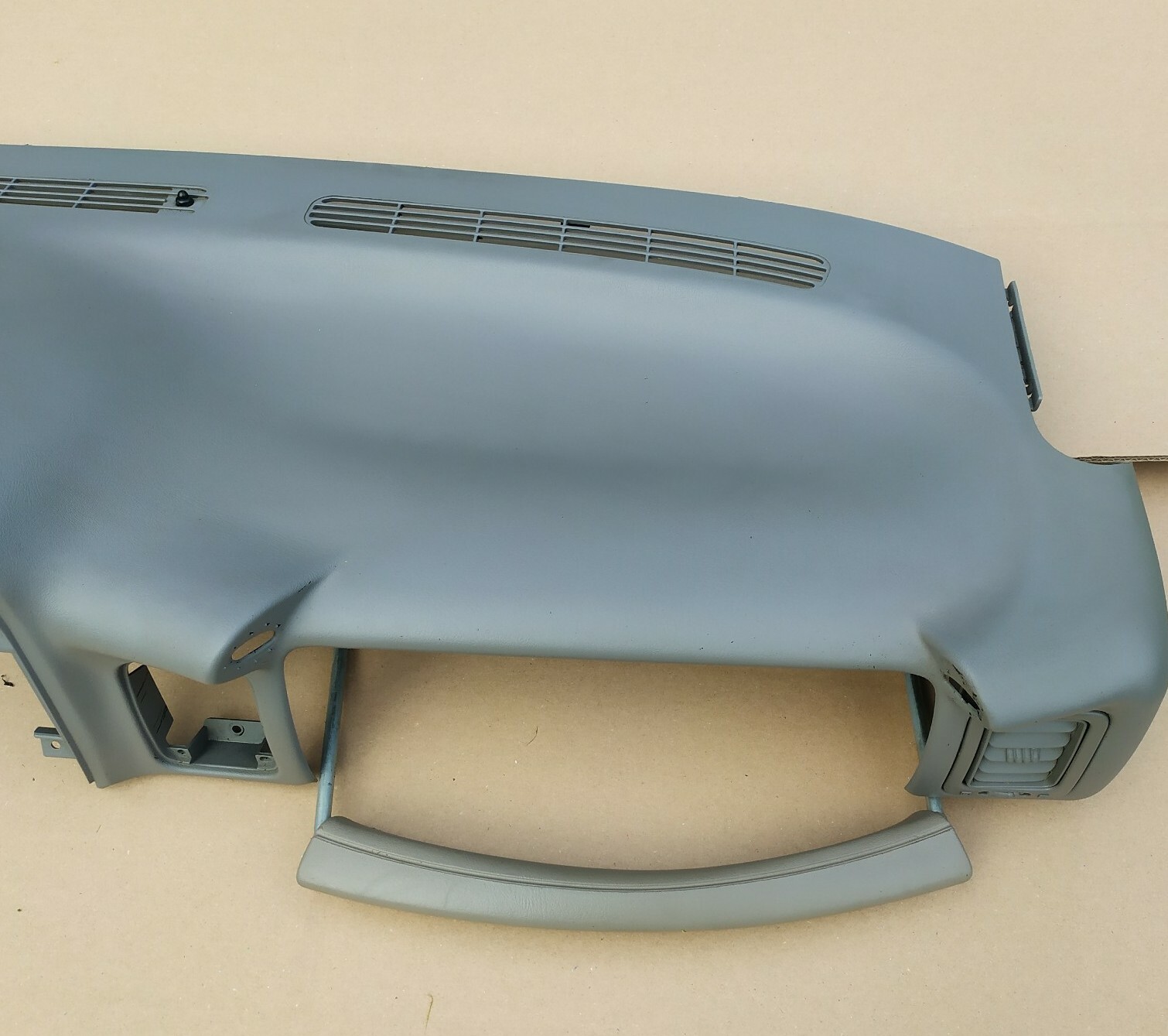 1999-2006 Chevrolet Silverado Sierra Tahoe Upper Dash Cap Cover Top Pad ...